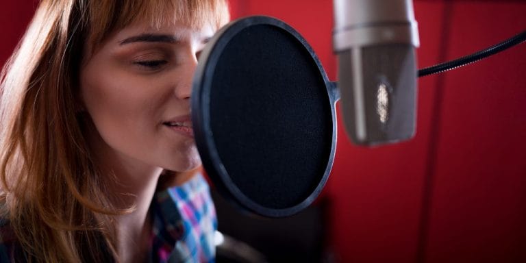 A Complete Guide to Documentary Voice Overs - Matinée Multilingual